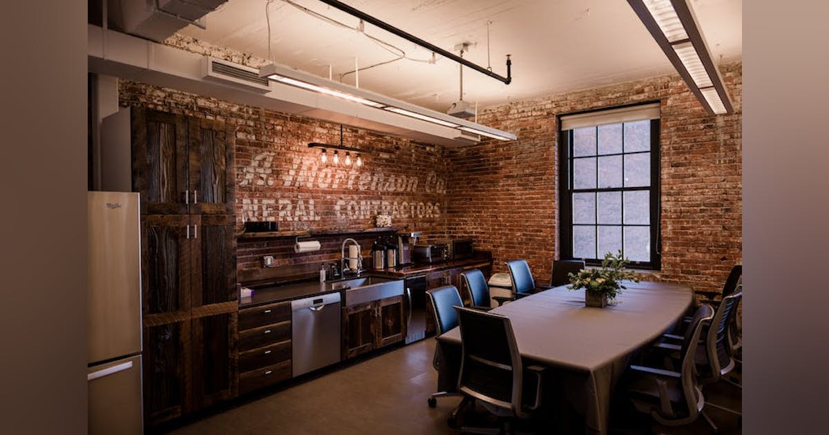 Mortenson Construction incorporates 100-year-old barn into new Portland ... Mortenson Construction incorporates 100-year-old barn into new Portland ...