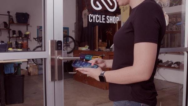 Retail Owners and Managers Are Praising This Wire-Free Smart Lock ...